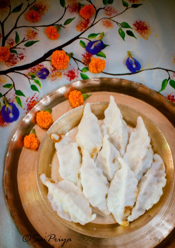 Manda Pitha Recipe | Mohura Pitha | Odiya Style Rice Dumplings