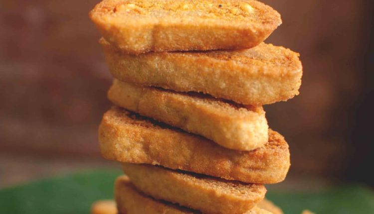 Fried Dal Fara Recipe by My Cooking Canvas | Healthy Snack